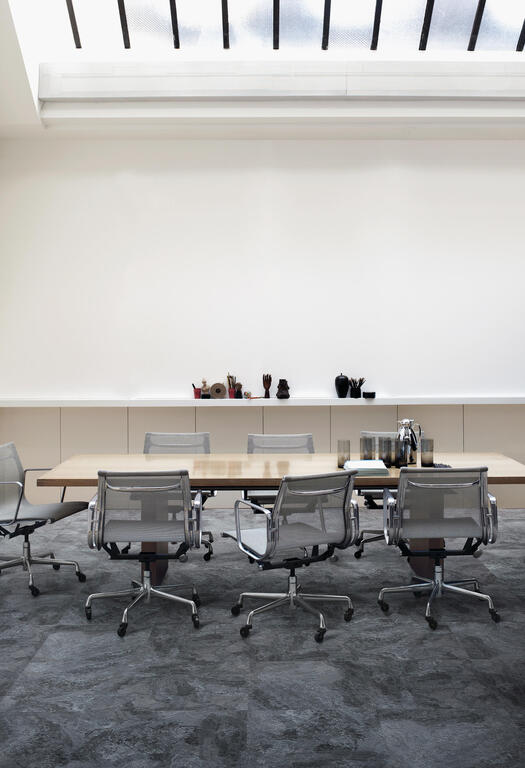 LVT Tiles Jet Mist Natural Stones - A00101